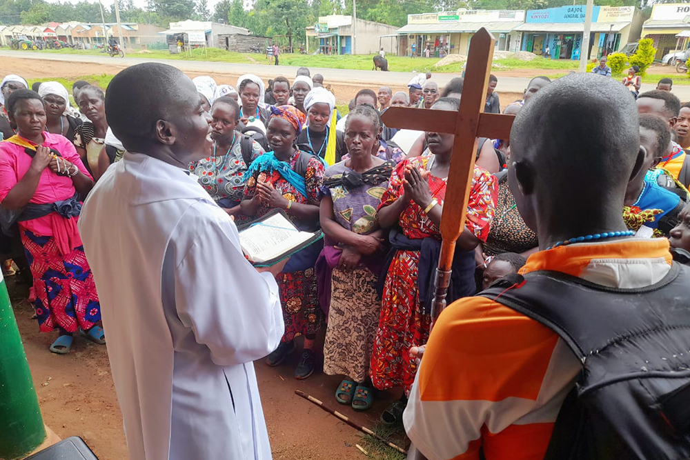 Sisters throughout Africa make pilgrimage to shrine for martyrs in Uganda | Global Sisters Report